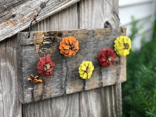 6 Simple Ways to DIY Wood Camp Signs | Glampin' Life